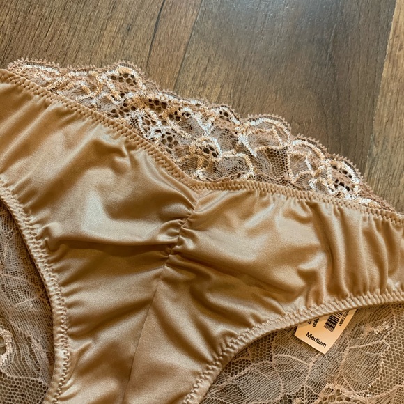 Victoria's Secret | Intimates & Sleepwear | Vs Dream Angels Vintage ...